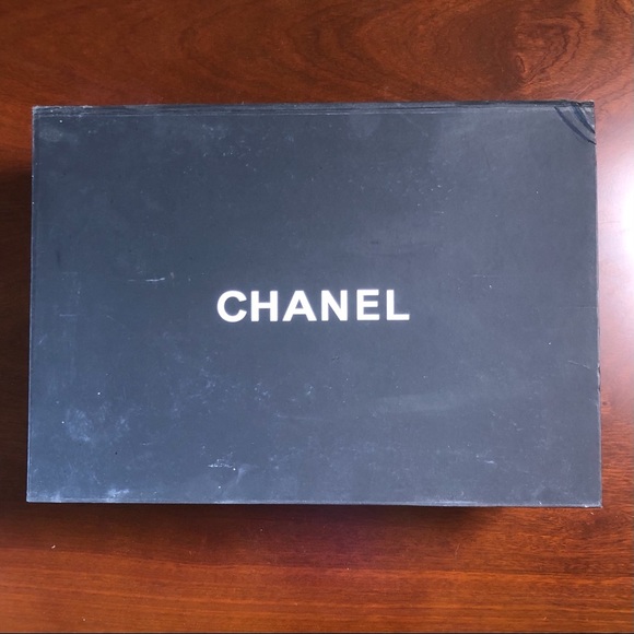 CHANEL | Bags | Chanel Magnetic Closure Box One Corner Separated Mc2 ...